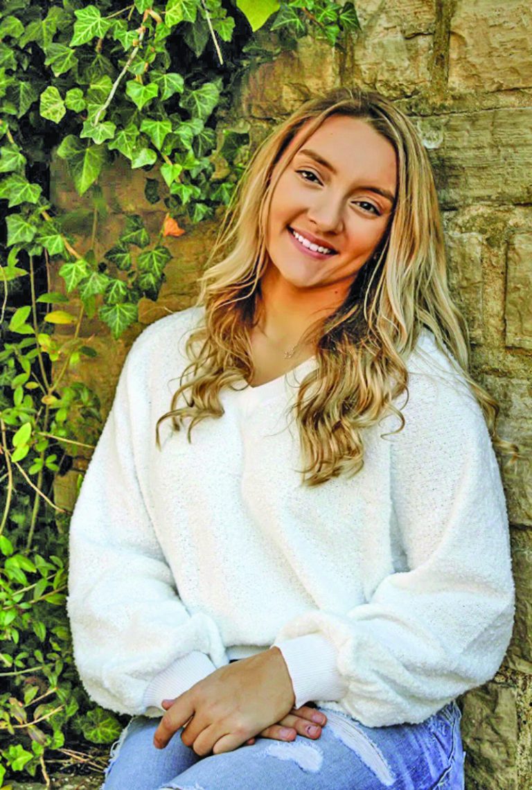 Weiler, Huber Receive Ste. Gen. Fury Scholarships – Ste. Genevieve Herald